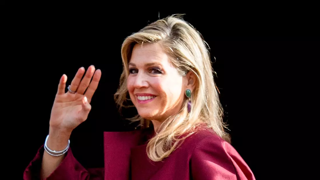 Máxima "rentree" ja Hollandi printsess Beatrizi originaalkott