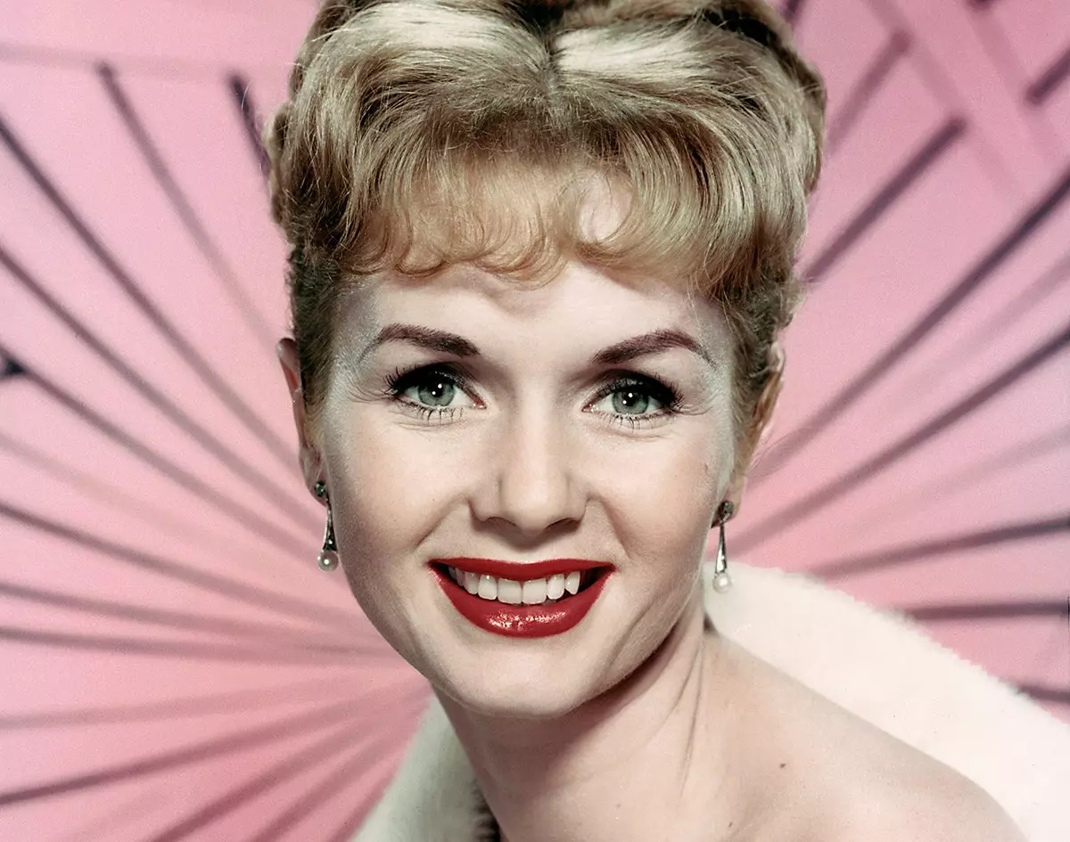 Debbie Reynolds