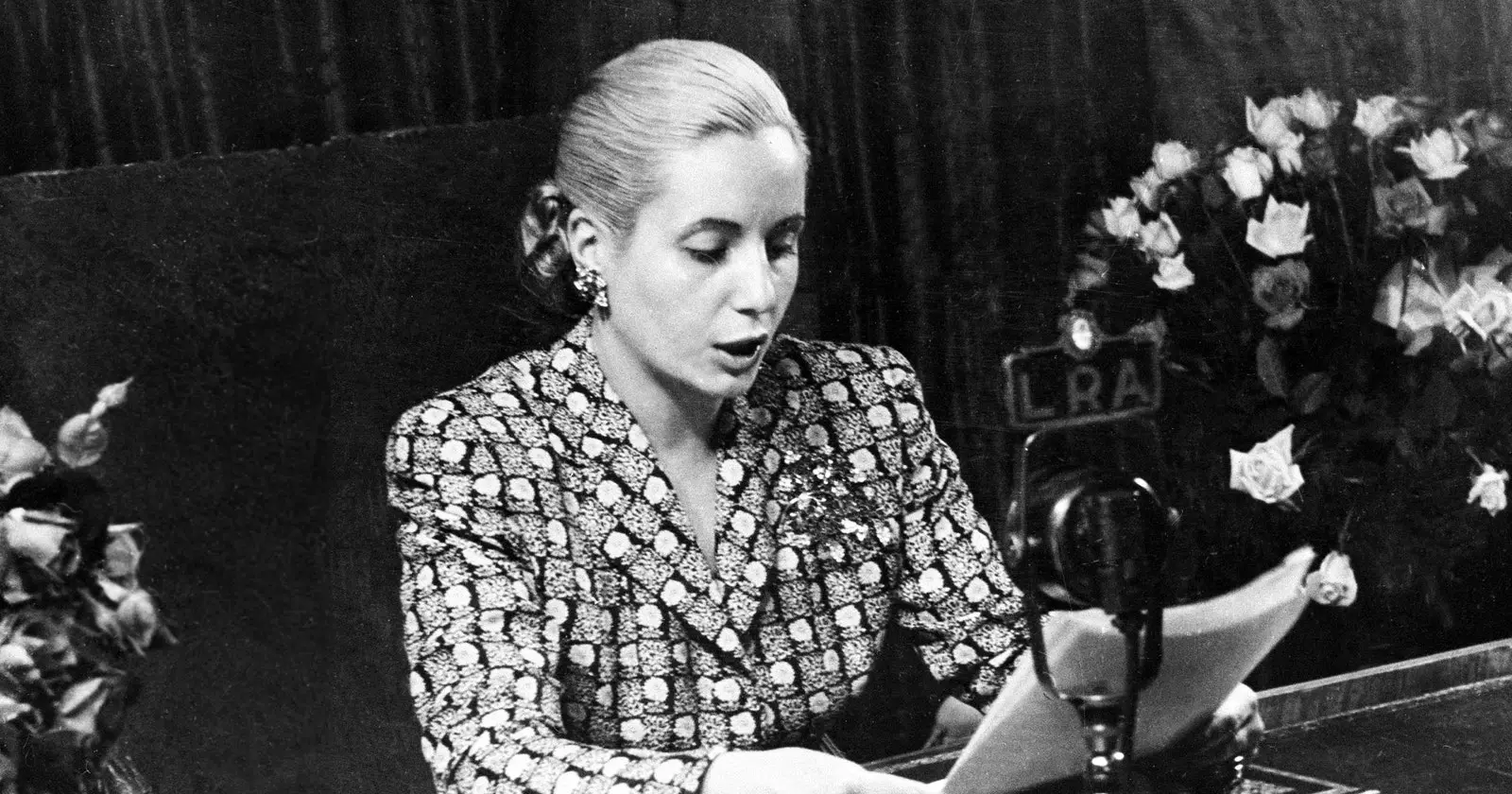 Eva Perón mban një fjalim në Argjentinë në 1948.