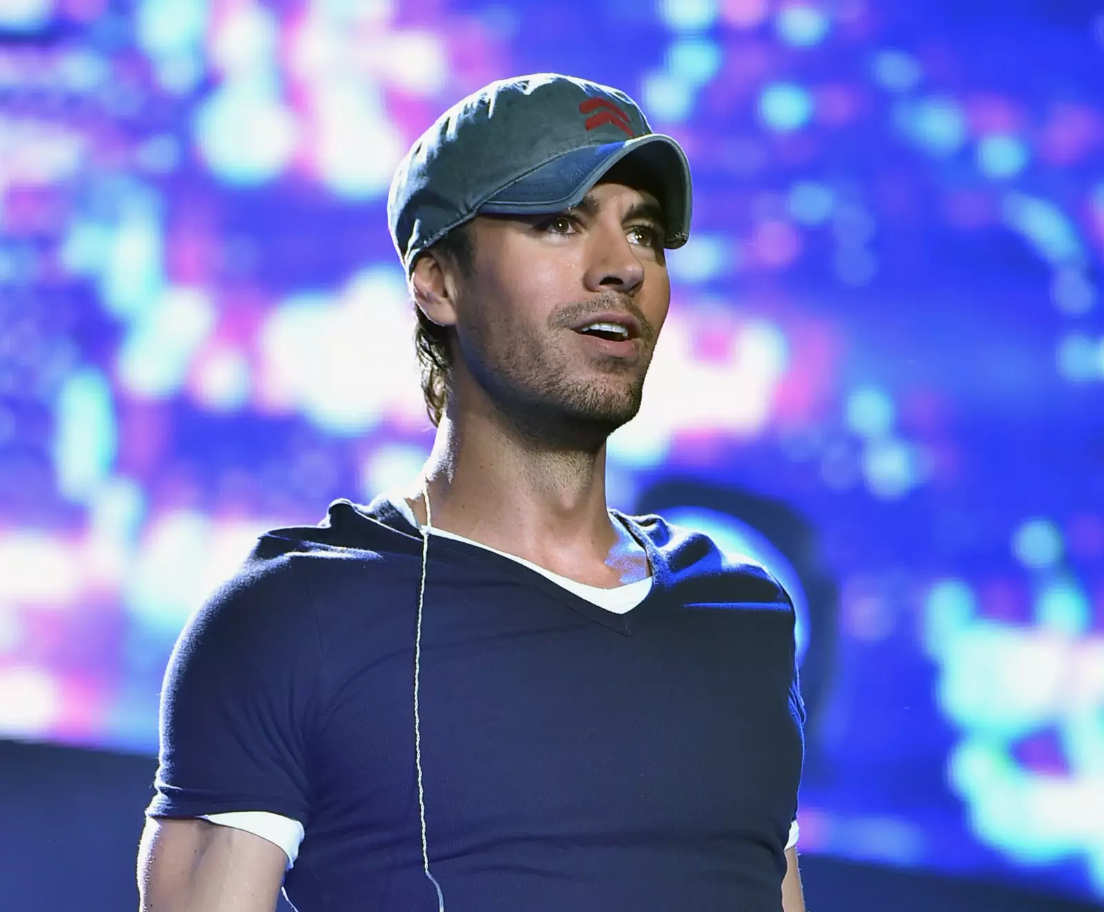 Enrike Iglesias yangi tug'ilgan qizining ismini oshkor qildi