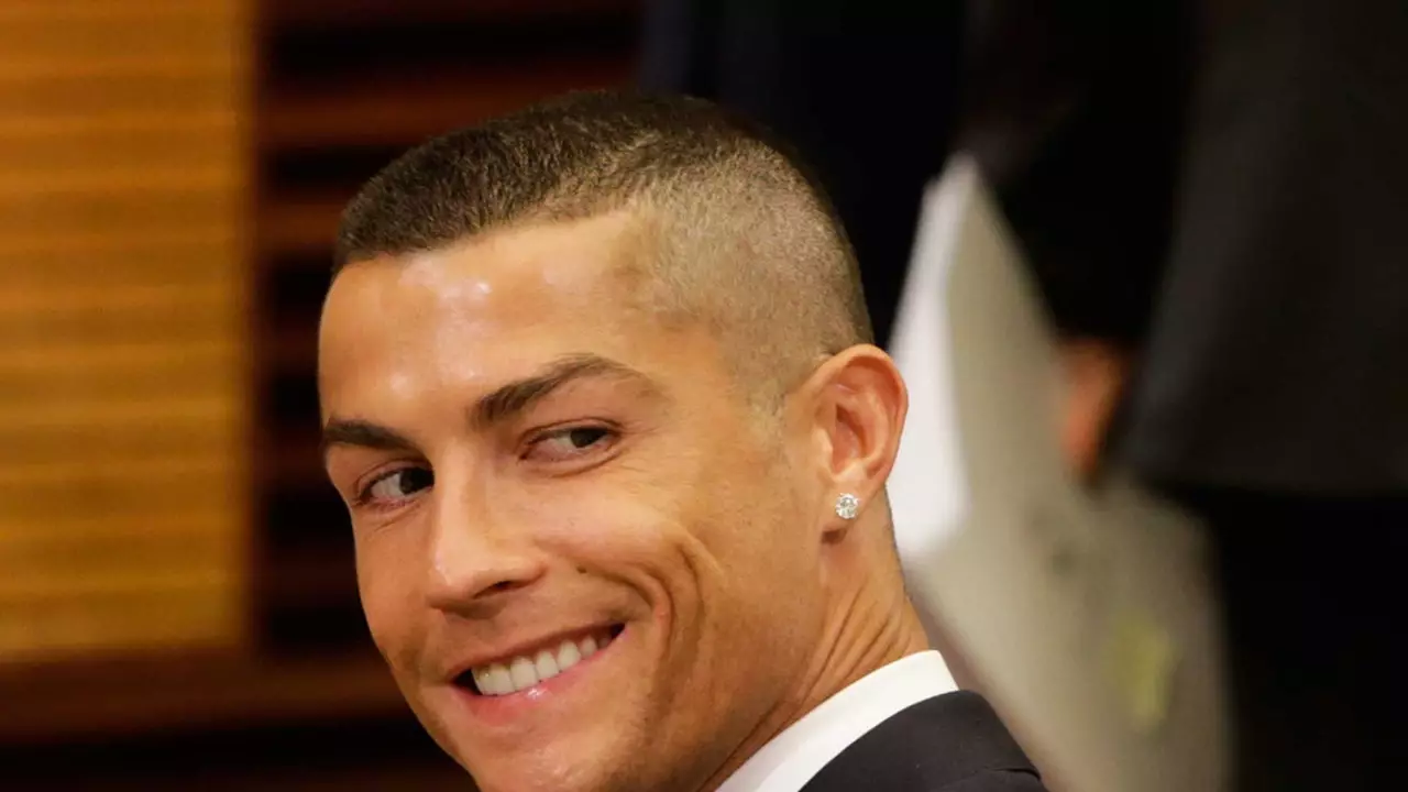 Yaa taageeri doona Cristiano Ronaldo hadii uu xabsiga galo?