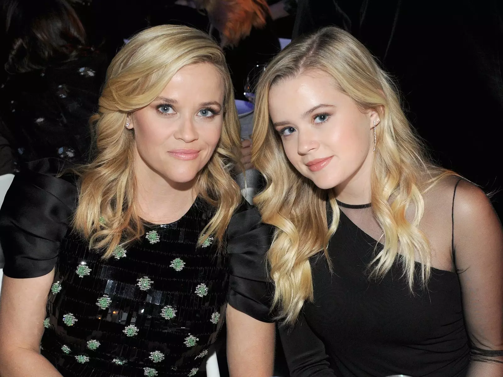 Reese Witherspoon lan Ava Phillippe.