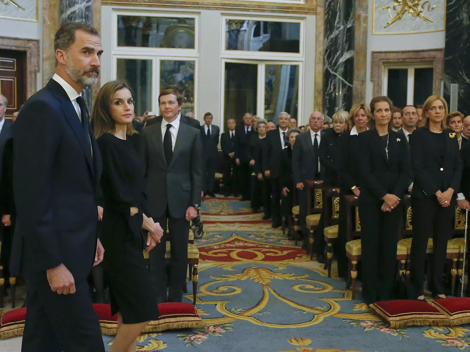 Celotna kraljeva družina na pogrebu Alicie de Borbón.