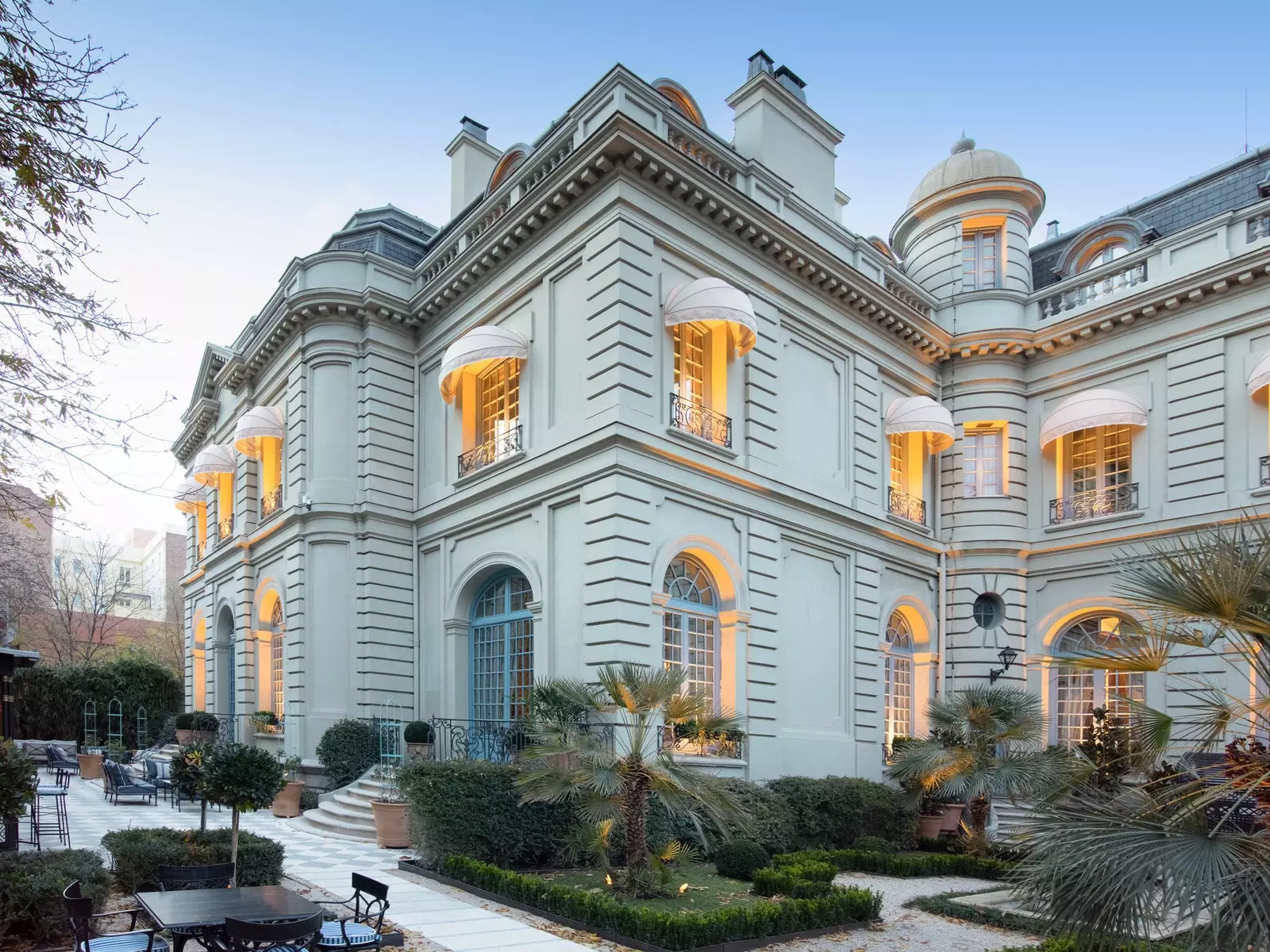 Facade na Hotel Santo Mauro.