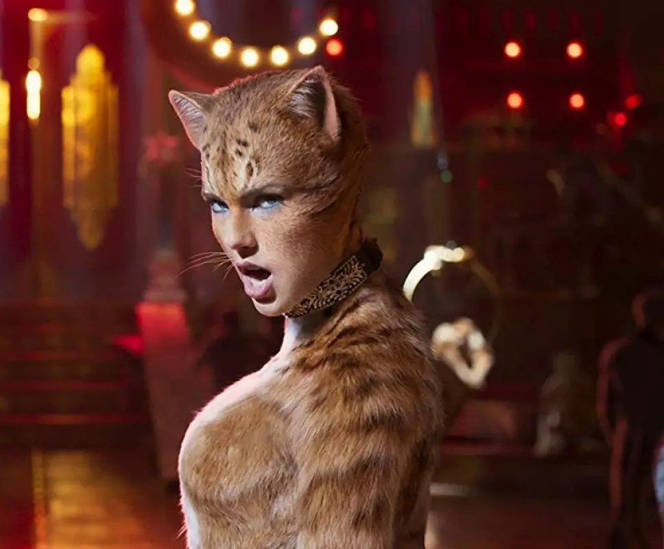 Taylor Swit a Cats.