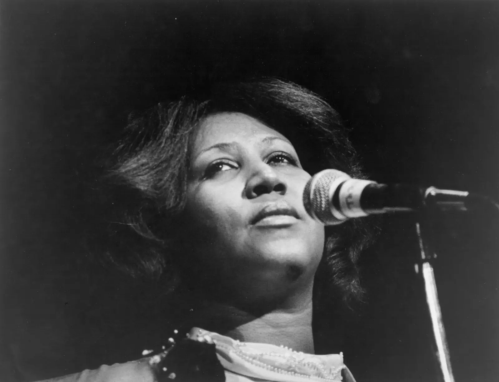 Stranbêj Aretha Franklin di performansa 1972 de