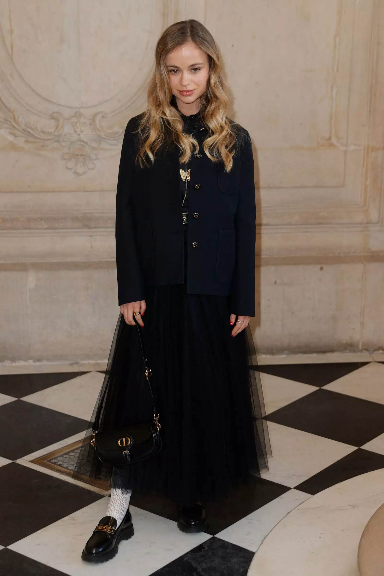 A británica Lady Amelia Windsor chega ao desfile de moda da colección Primavera-Verán 2022 de Dior durante a Alta...