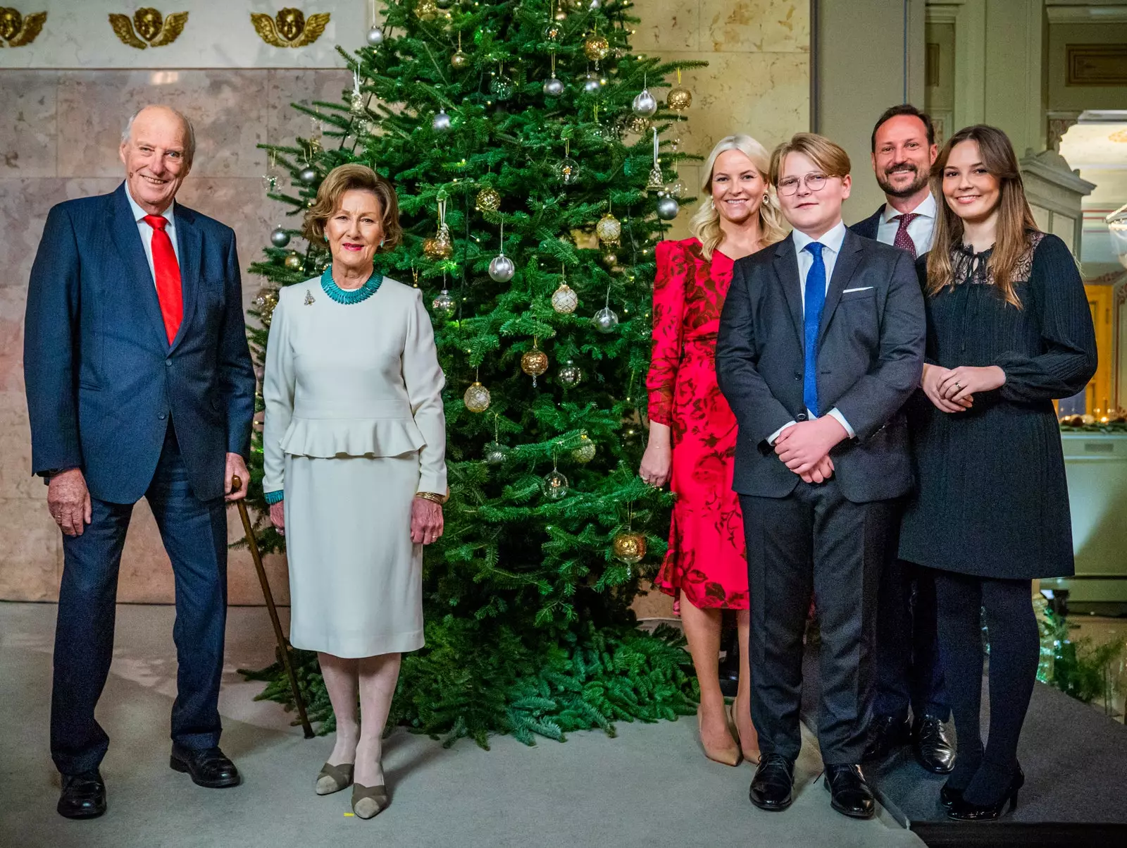 노르웨이 왕실의 크리스마스 포즈.