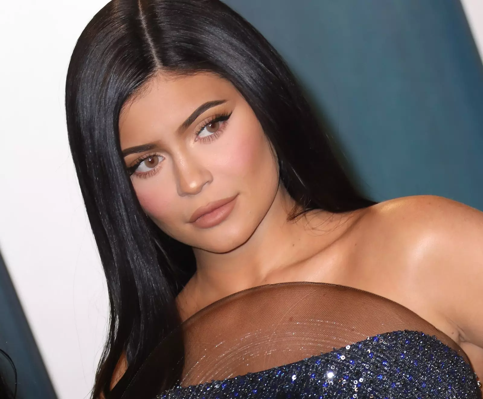 Drake'as atšaukia dainą, kurioje Kylie Jenner pavadino „kita“