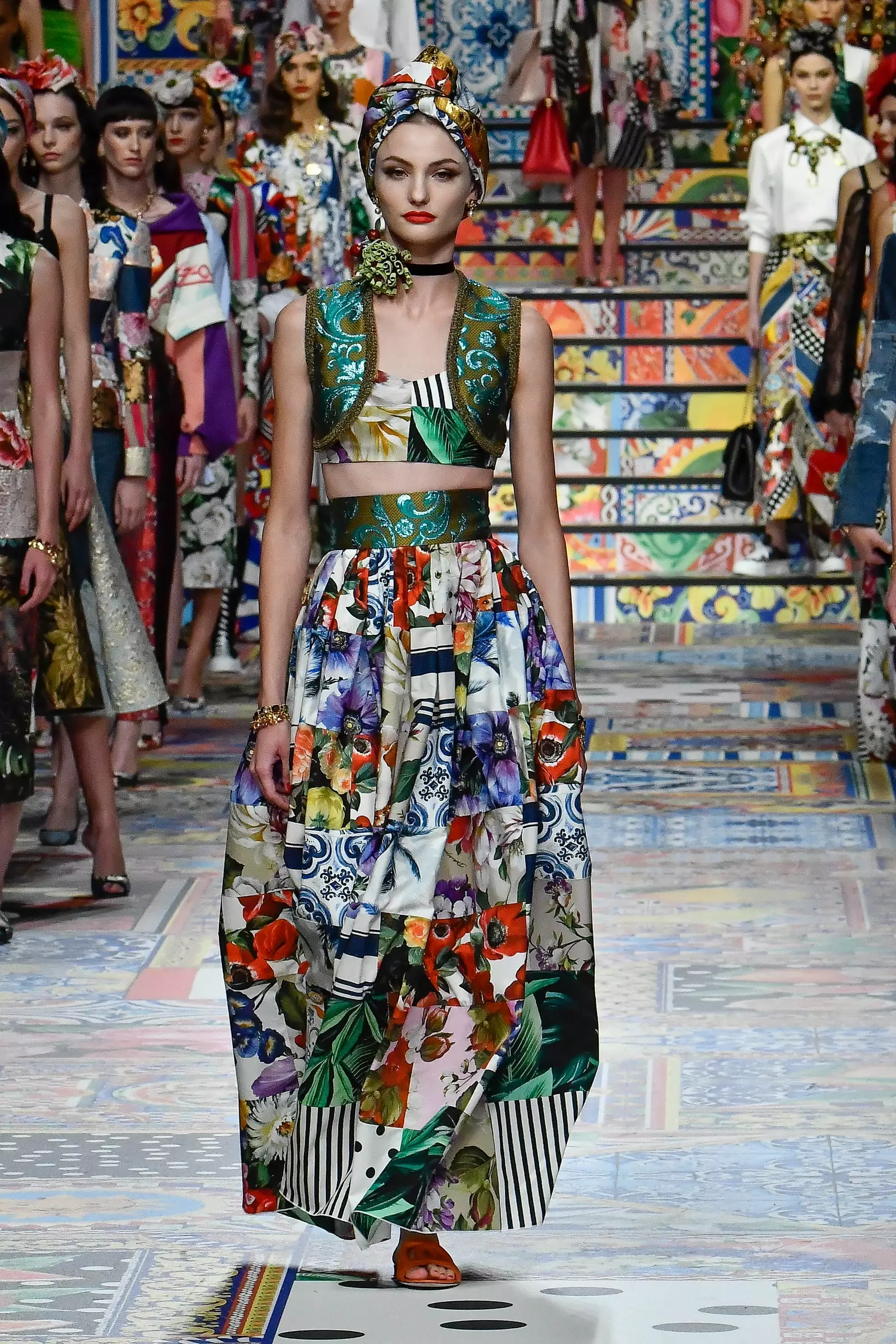 Dolce amp Gabbana ጸደይ-የበጋ 2020 ትርኢት