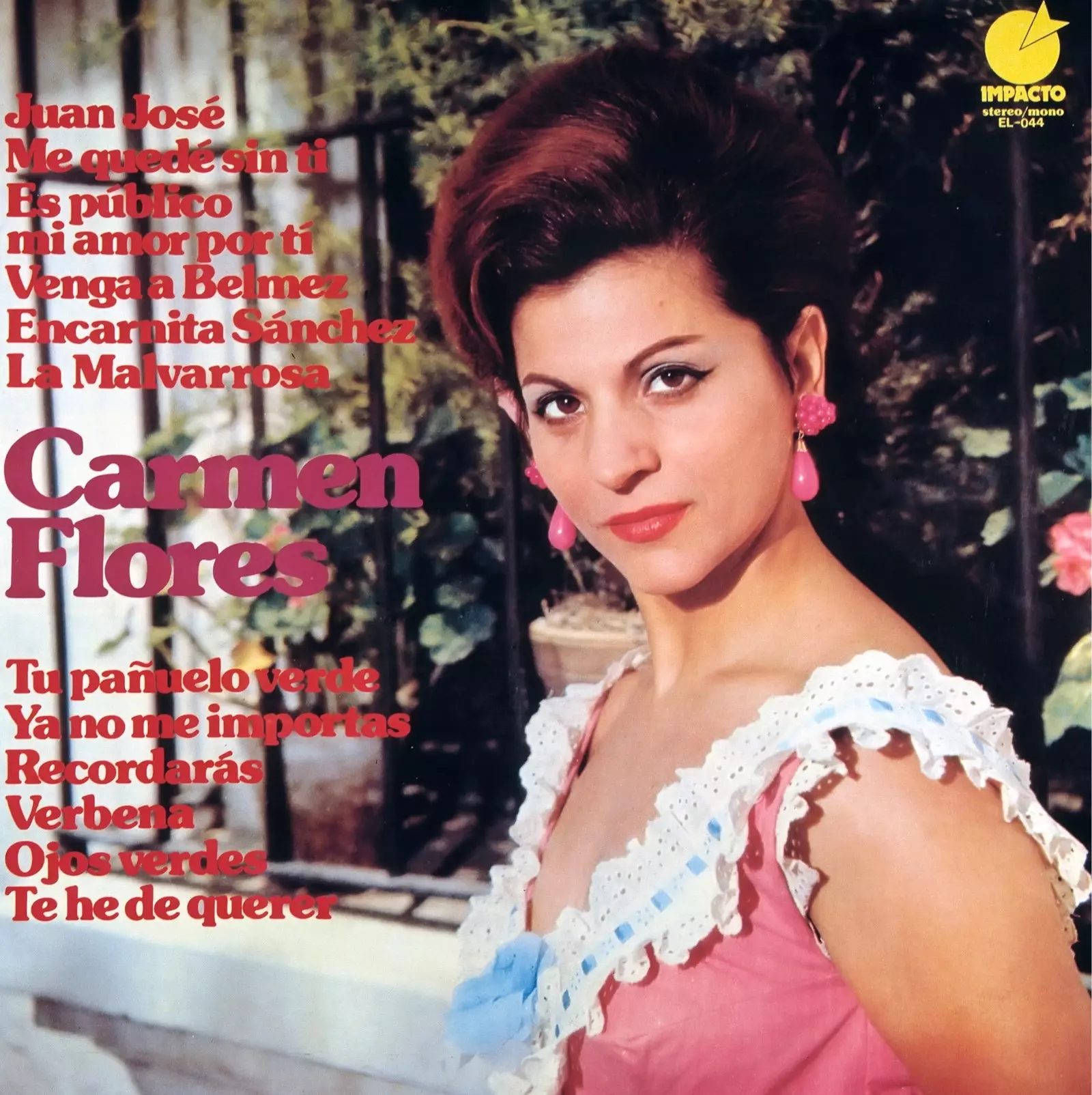Capa de um álbum de Carmen Flores.