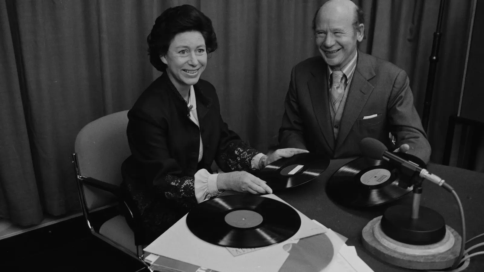 Prinsesse Margaret sammen med radiovert Roy Plomley i 1981